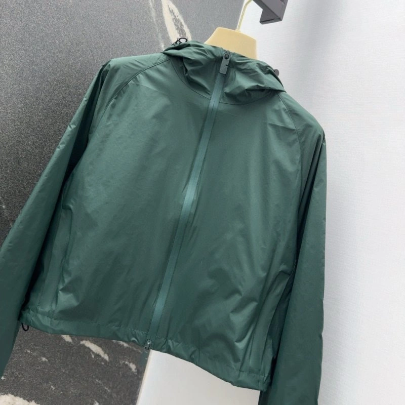 Top match Burberry Outwear