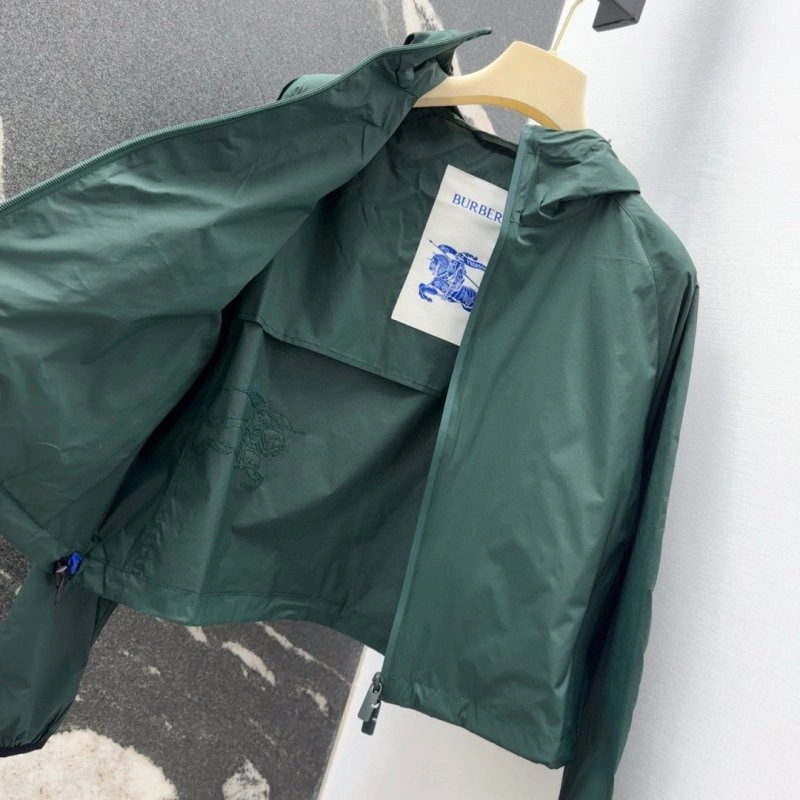 Top match Burberry Outwear