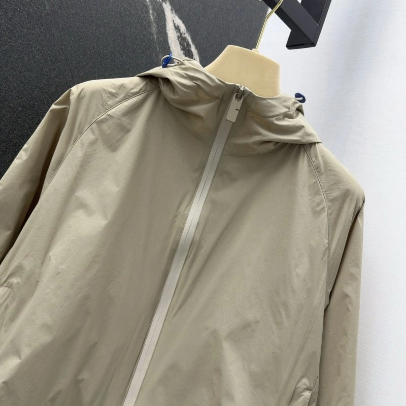 High accuracy Burberry Outwear