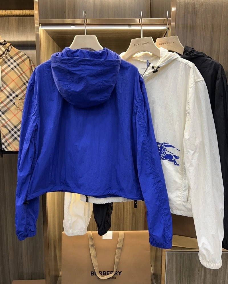 High accuracy Burberry Outwear