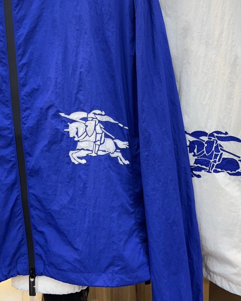 High accuracy Burberry Outwear