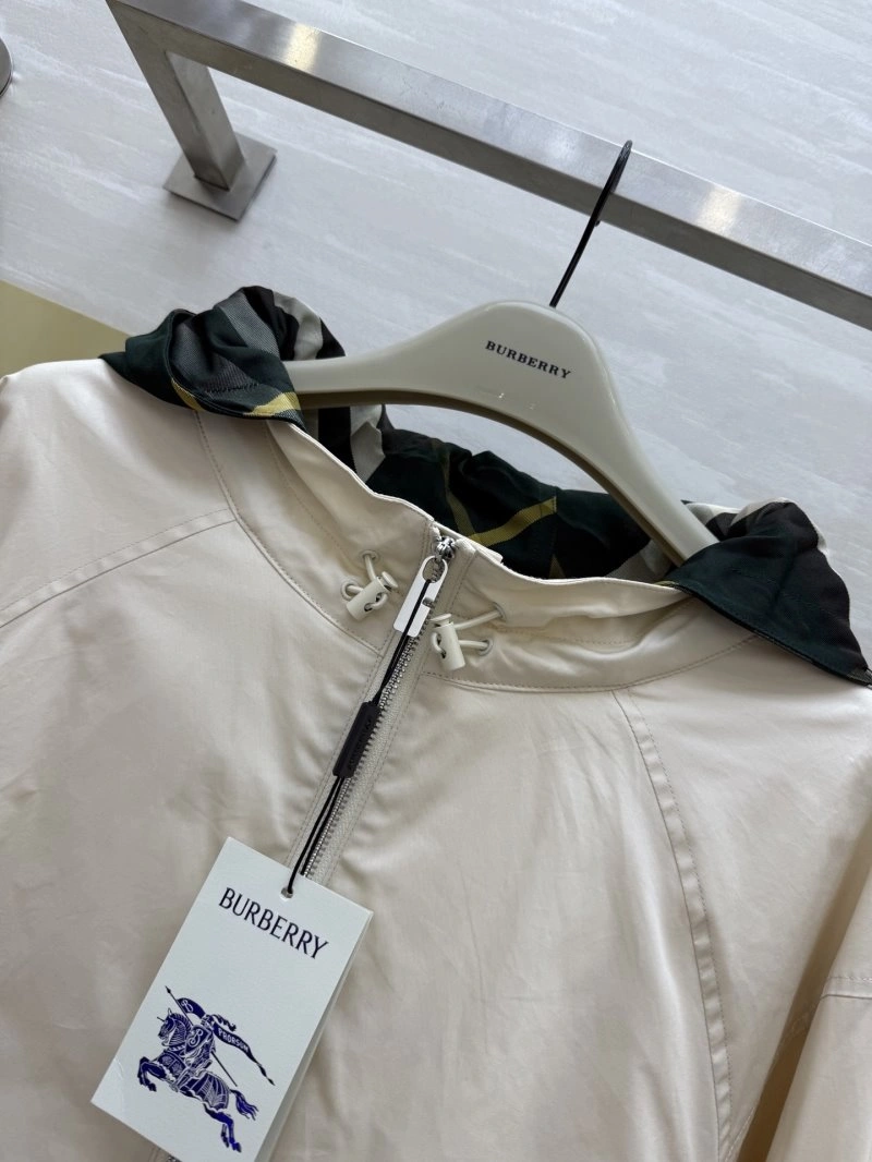 Original Burberry Outwear