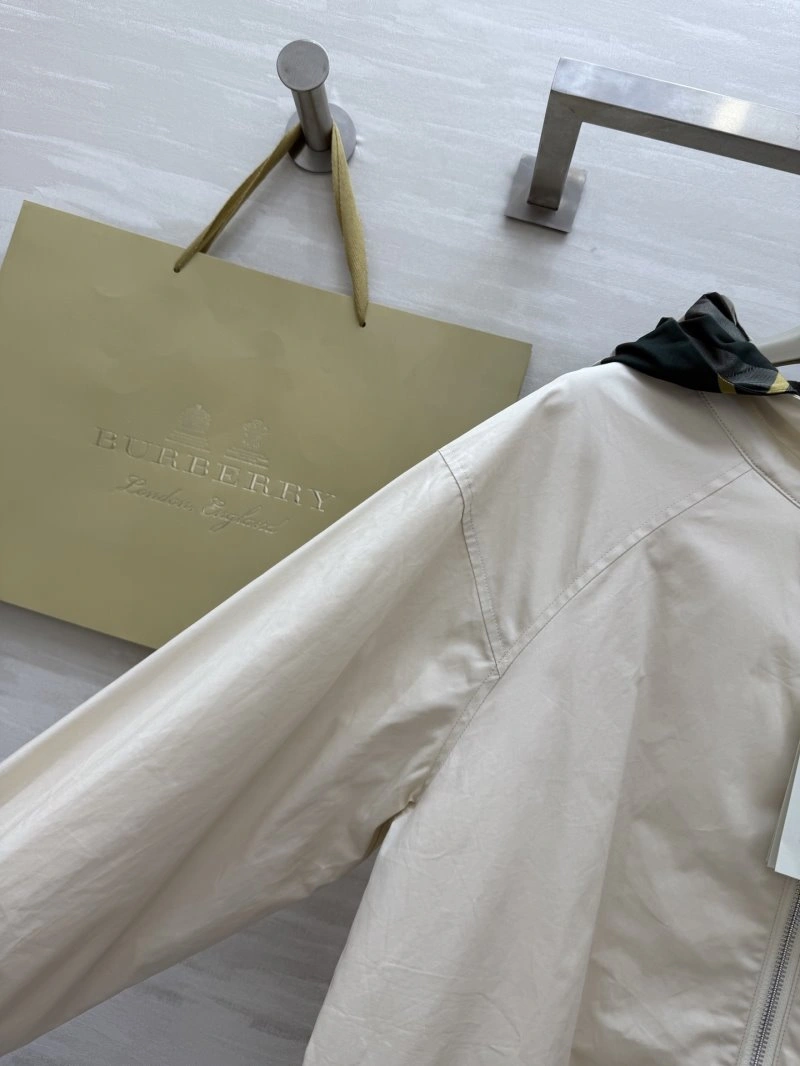 Original Burberry Outwear