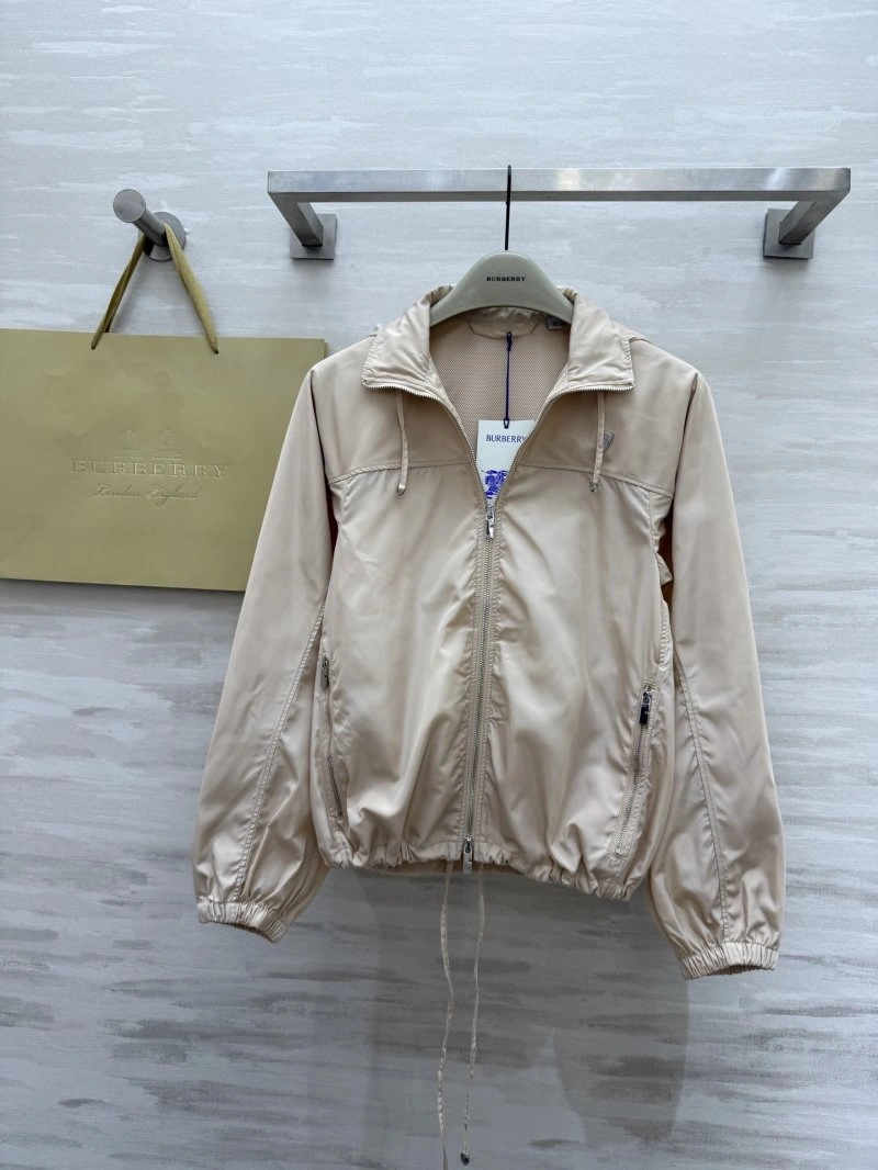 Discounted Burberry Outwear