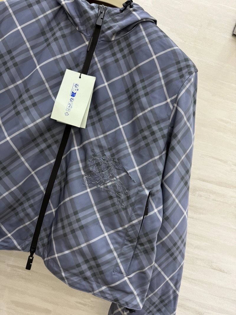 High accuracy Burberry Outwear