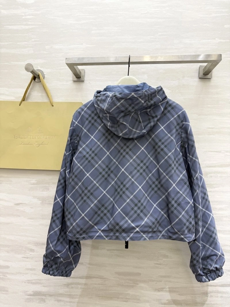 High accuracy Burberry Outwear