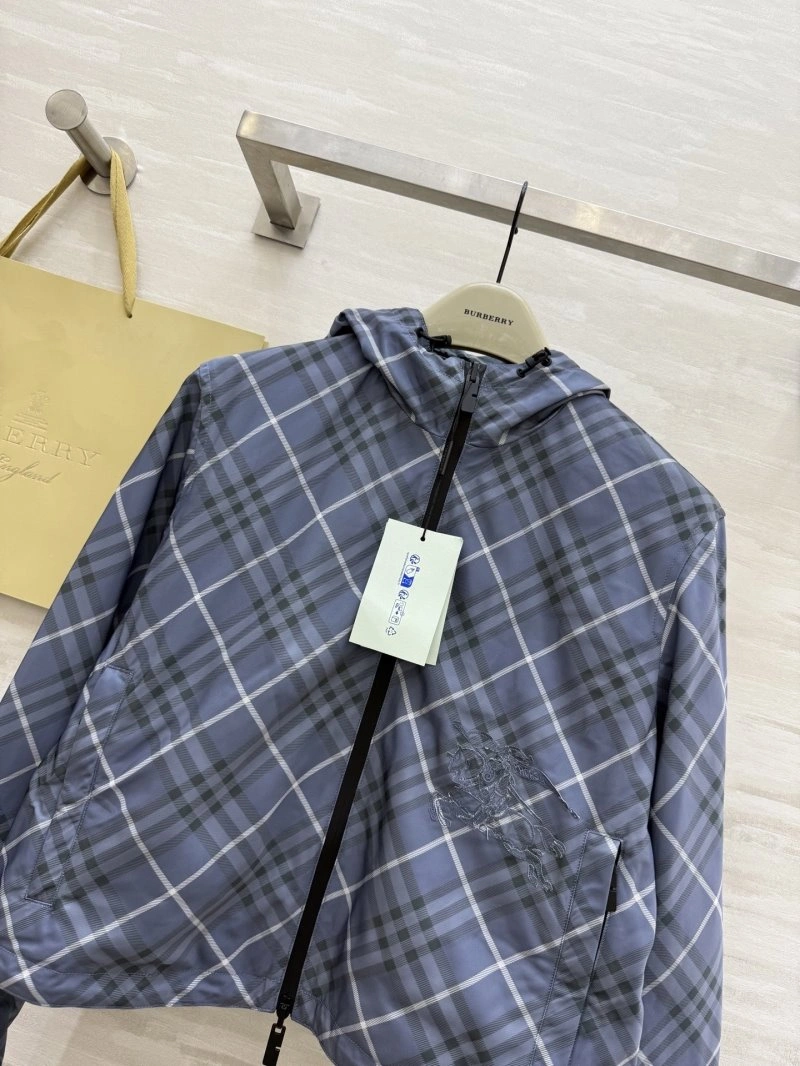 High accuracy Burberry Outwear