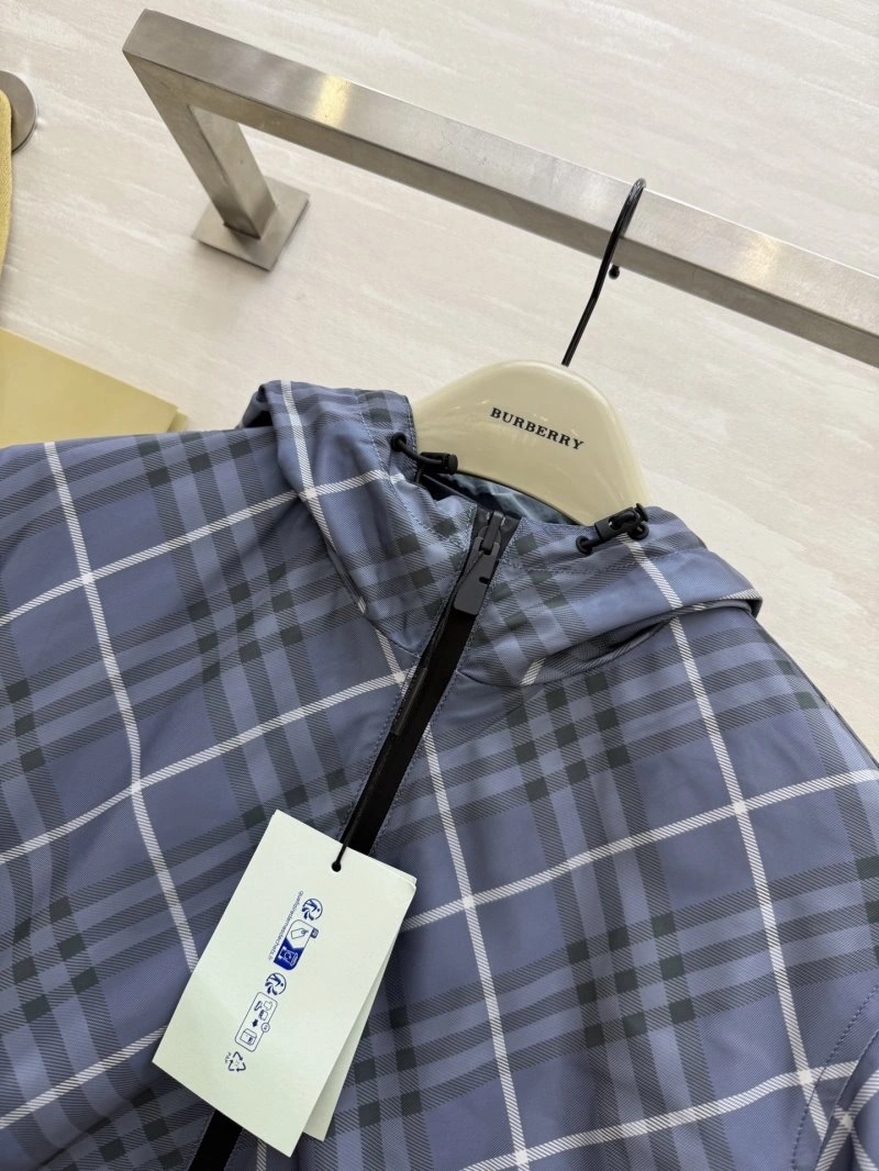 High accuracy Burberry Outwear