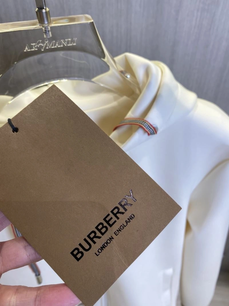 Top match Burberry Outwear
