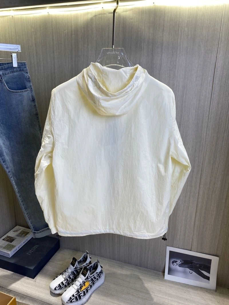 High accuracy Burberry Outwear