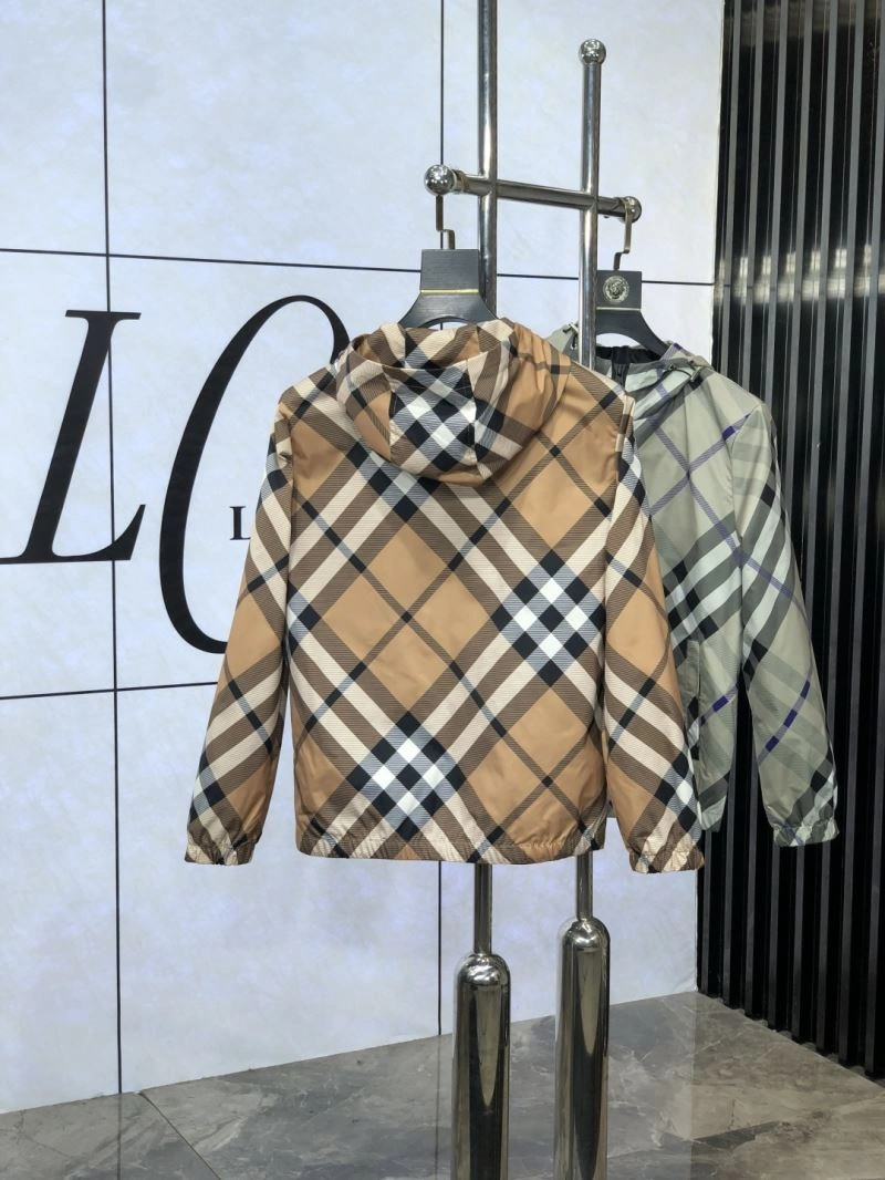 Factory-made Burberry Outwear