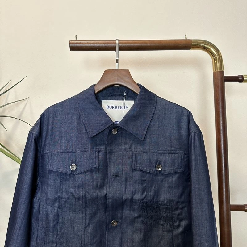 Economical Burberry Outwear