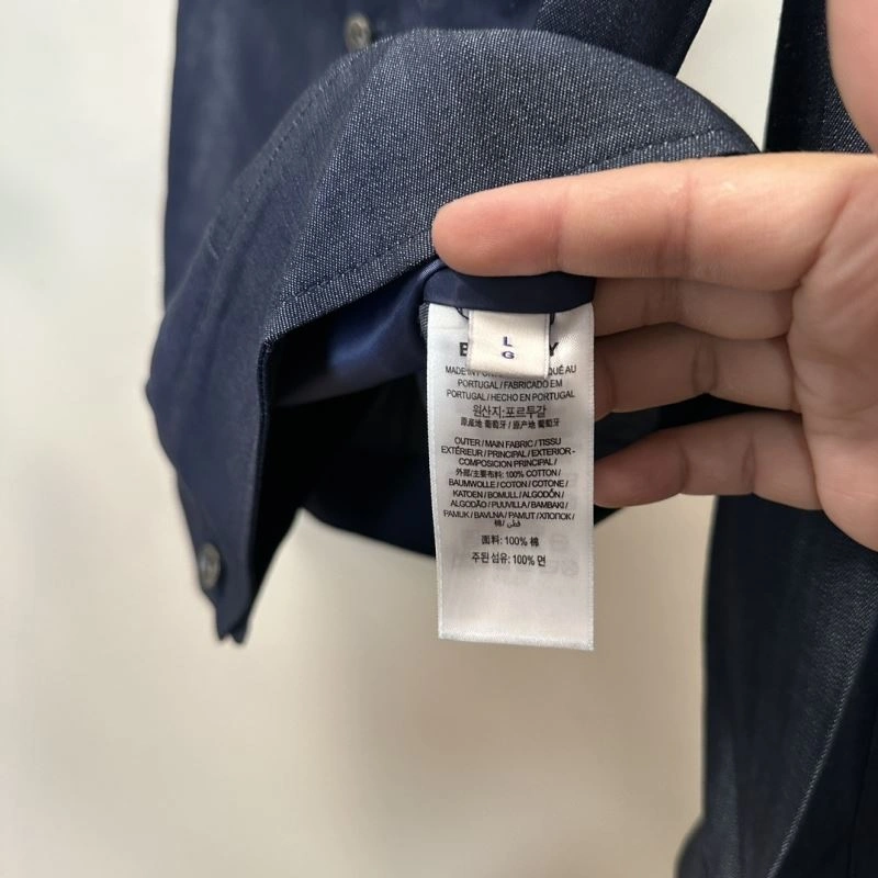 Economical Burberry Outwear