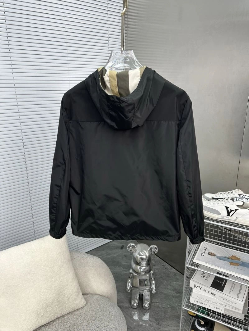 Original Burberry Outwear
