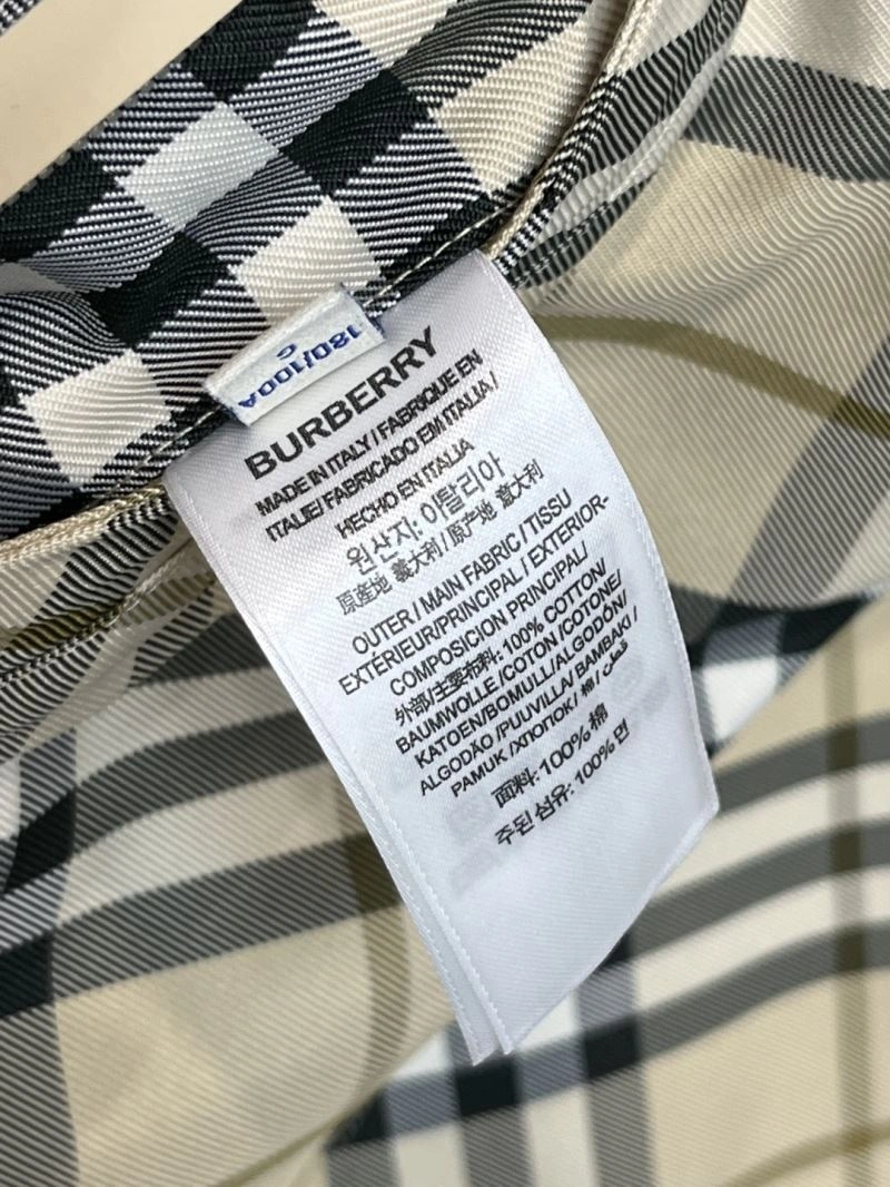 Factory-made Burberry Outwear