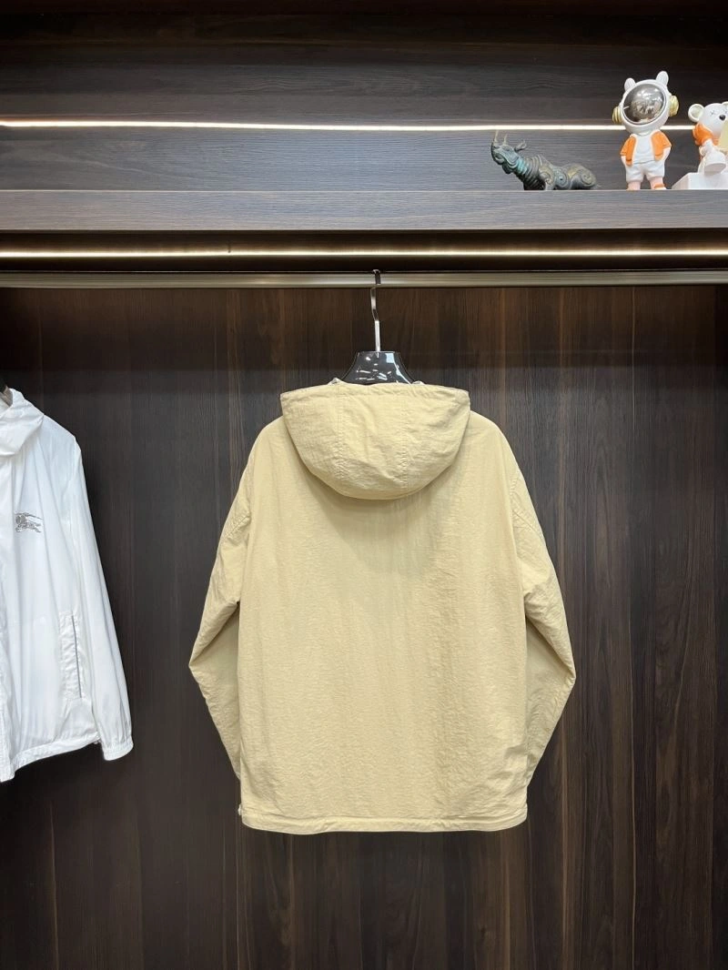 Factory-made Burberry Outwear