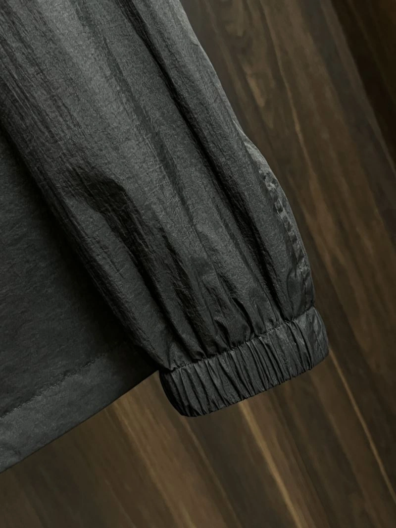 Accurate model Burberry Outwear