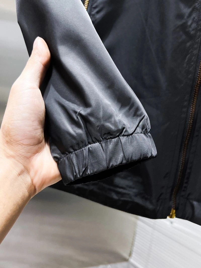 High accuracy Burberry Outwear