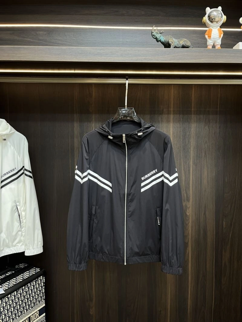 Top match Burberry Outwear