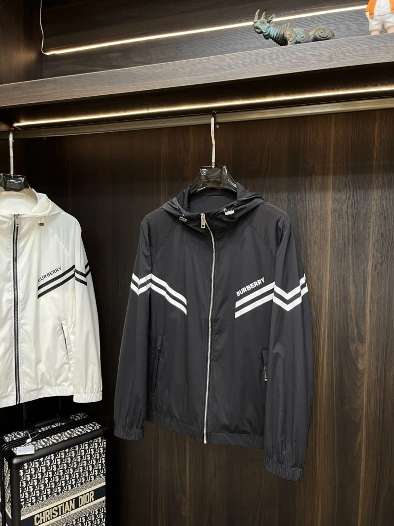 Top match Burberry Outwear