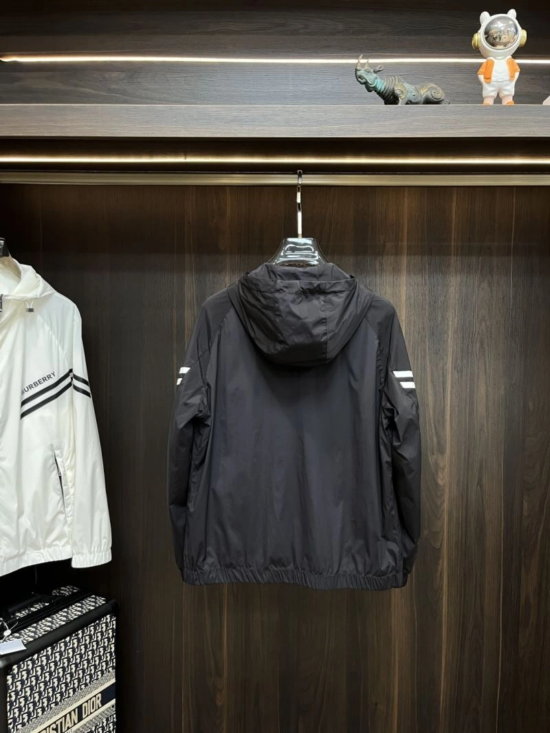 Top match Burberry Outwear