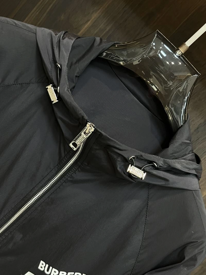 Top match Burberry Outwear