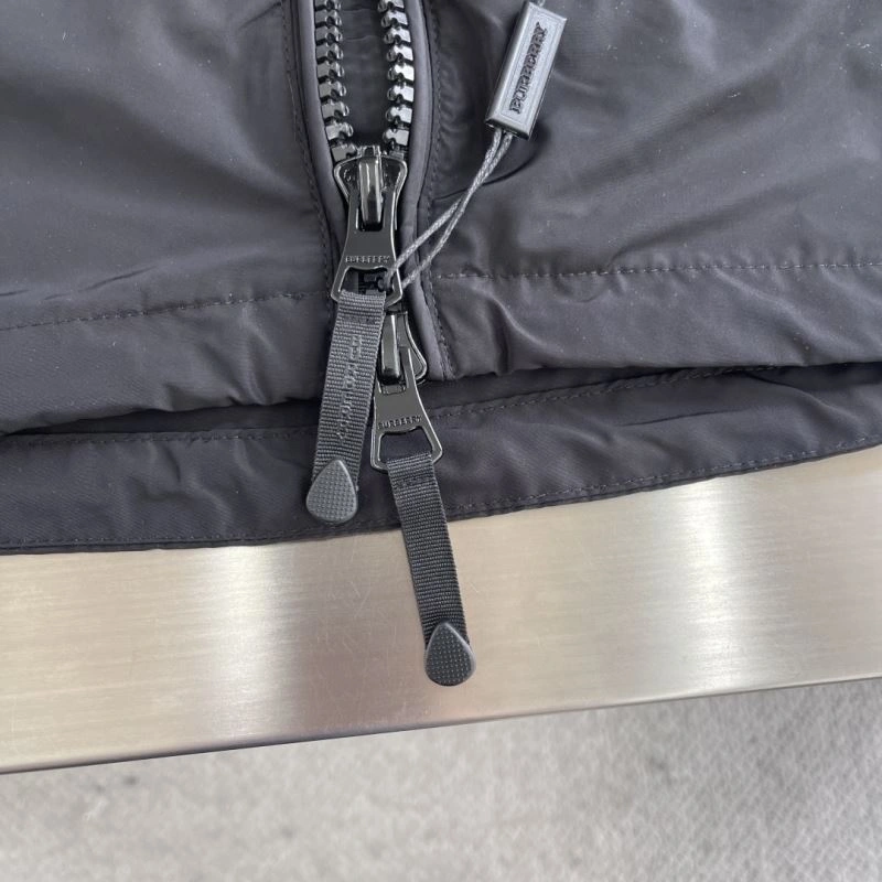 Accurate model Burberry Outwear