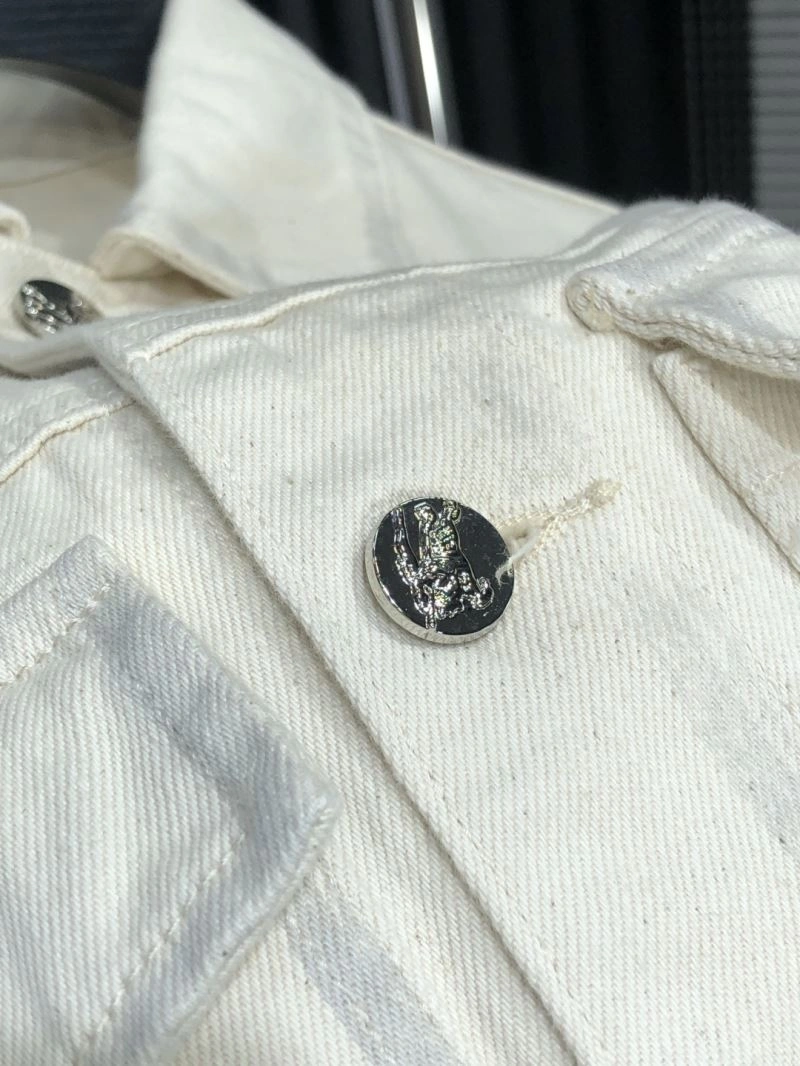 Indistinguishable Burberry Outwear