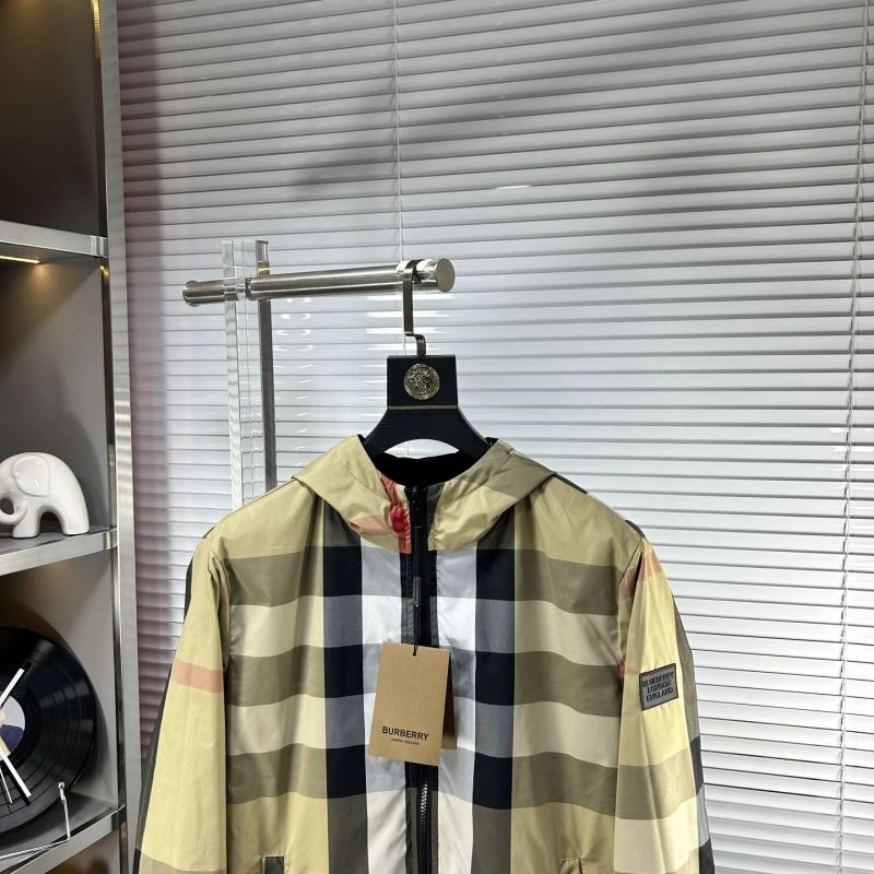 Cut-rate Burberry Outwear