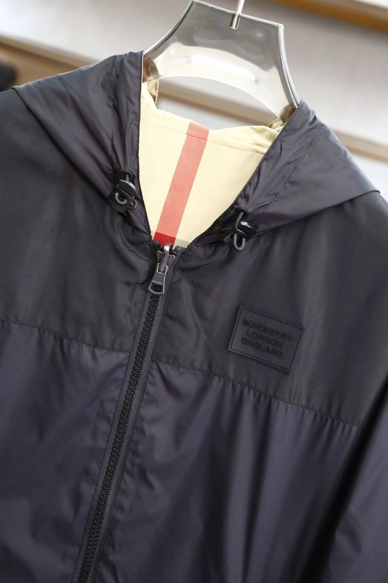 Top match Burberry Outwear