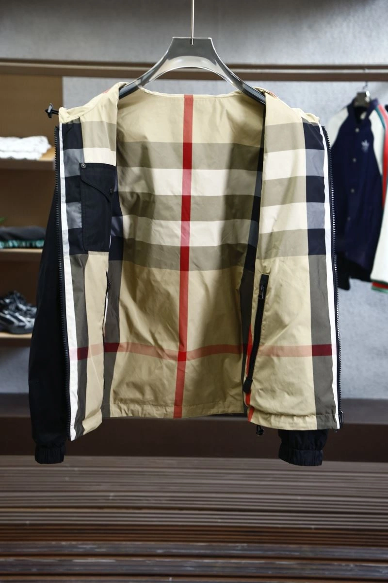 Top match Burberry Outwear