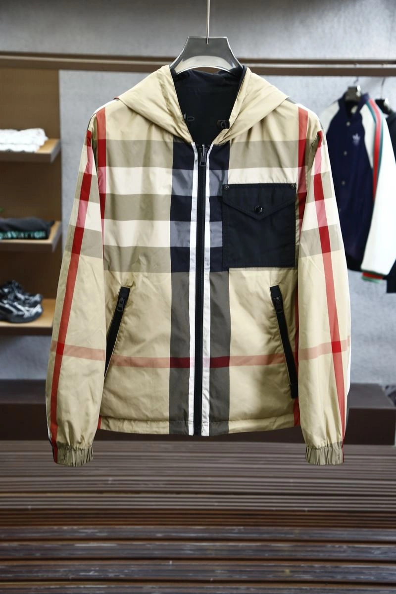 Top match Burberry Outwear