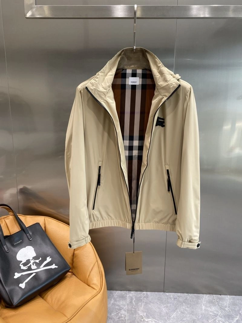 Top match Burberry Outwear