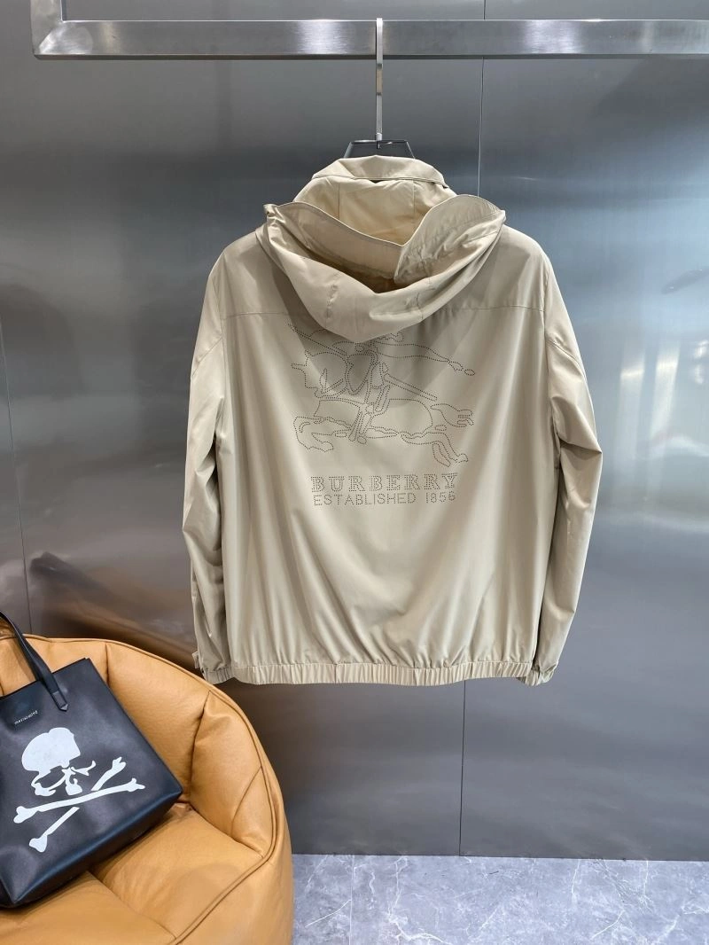 Top match Burberry Outwear