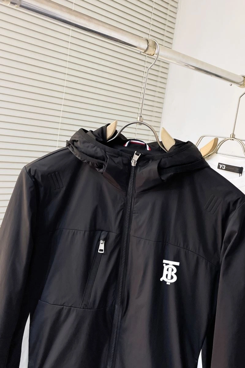 Top match Burberry Outwear