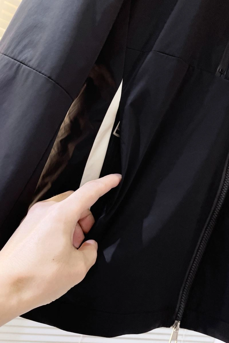 Top match Burberry Outwear
