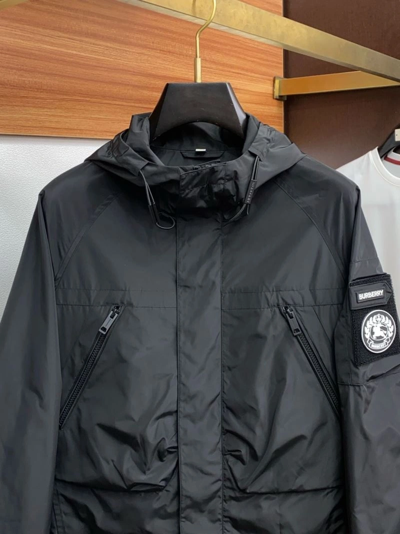 Brand-original Burberry Outwear