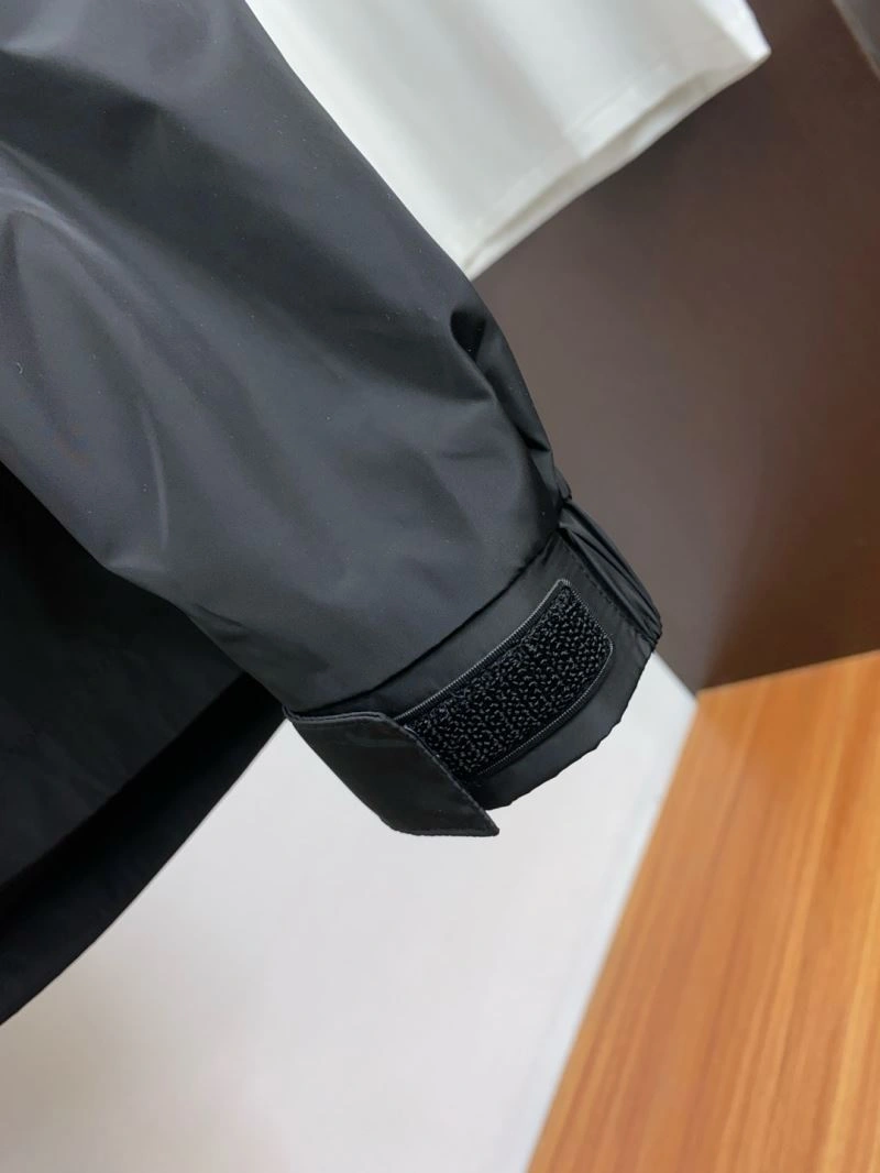 Brand-original Burberry Outwear