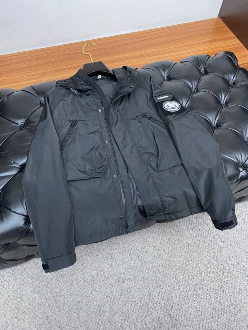 Brand-original Burberry Outwear
