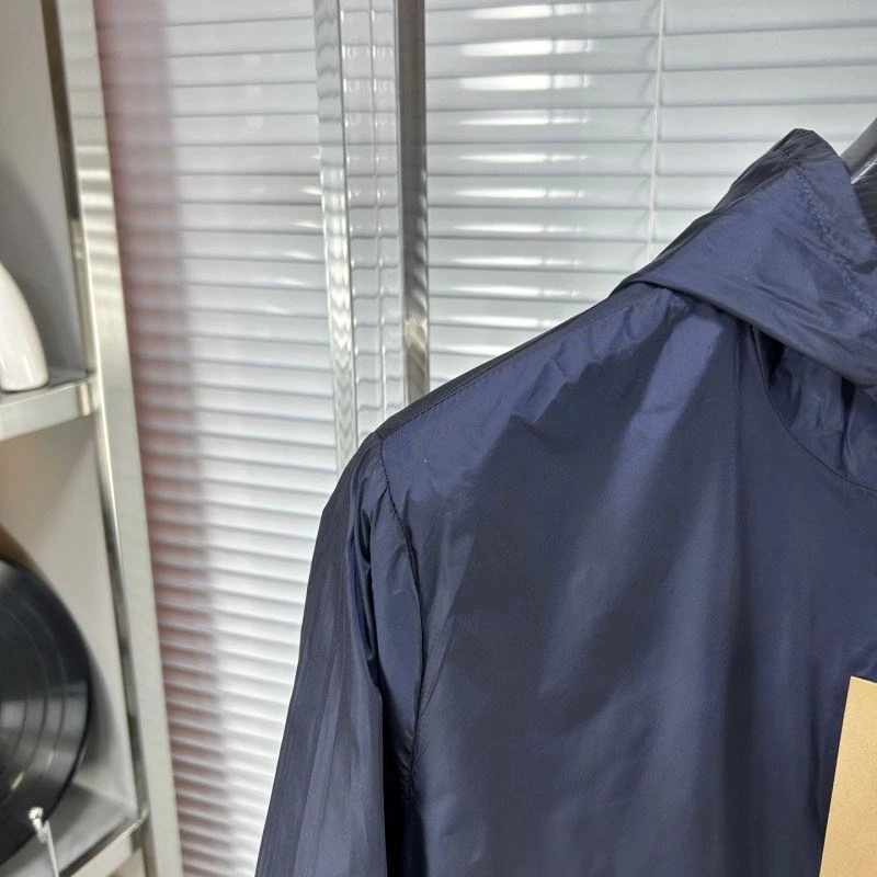 Mirror quality Burberry Outwear