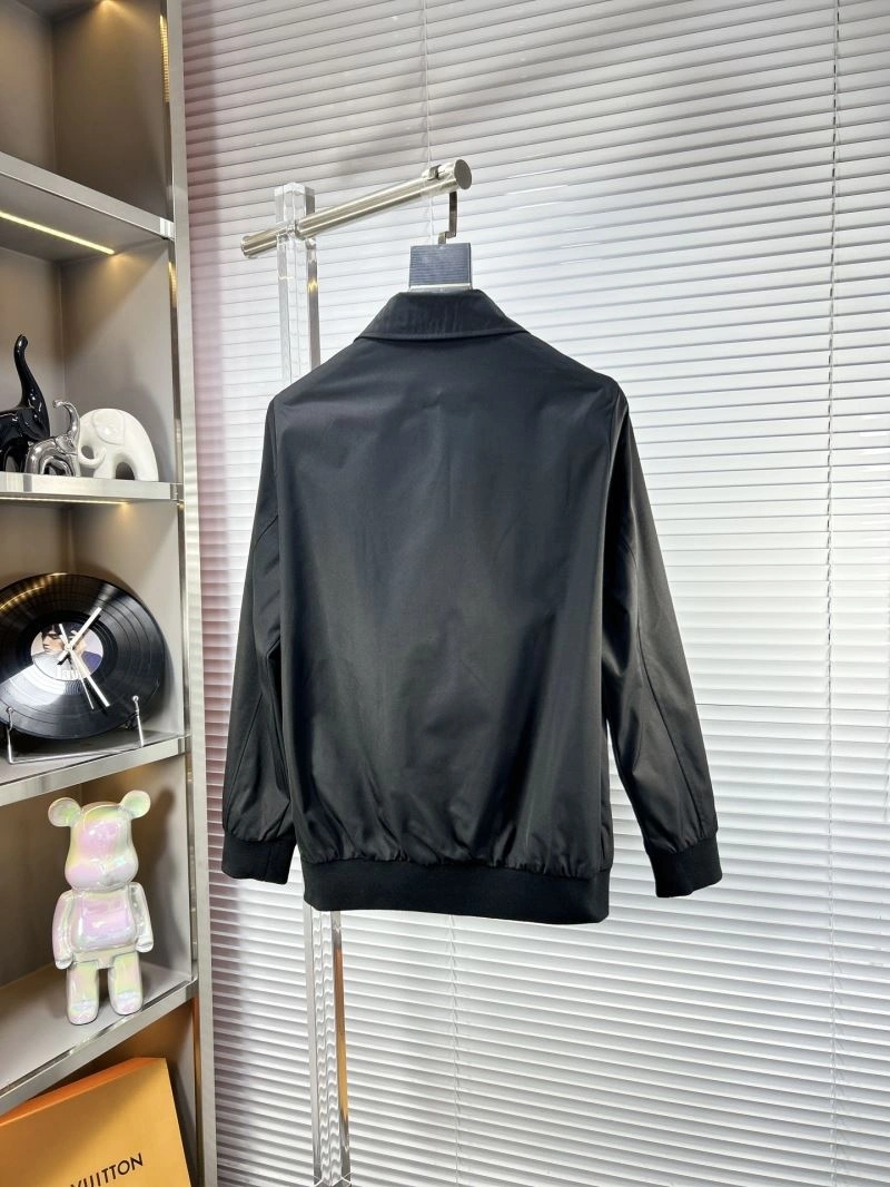 Economical Burberry Outwear