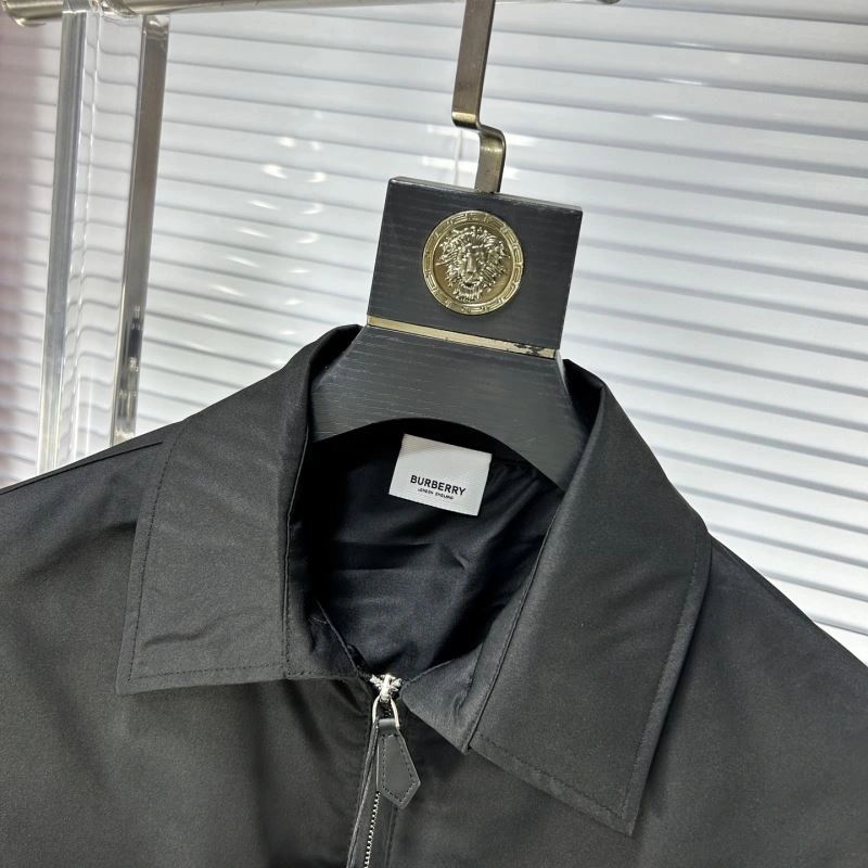 Economical Burberry Outwear
