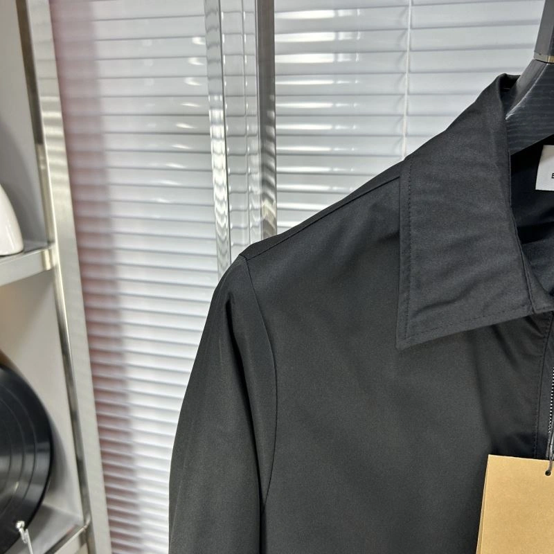 Economical Burberry Outwear