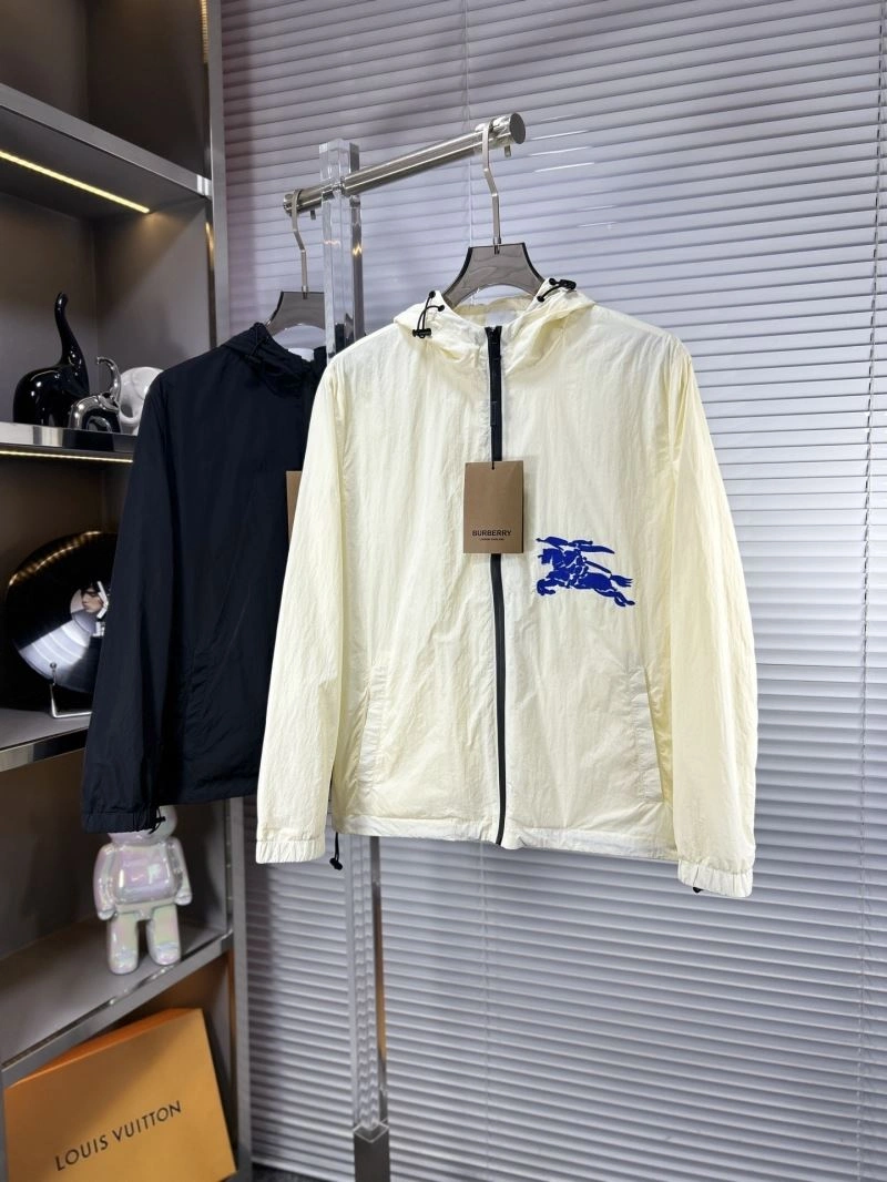Factory-made Burberry Outwear