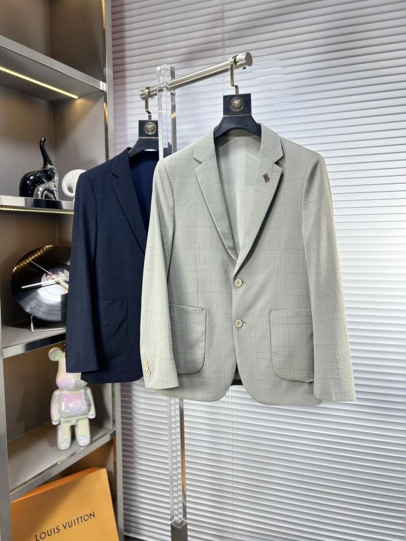 Real Burberry Outwear