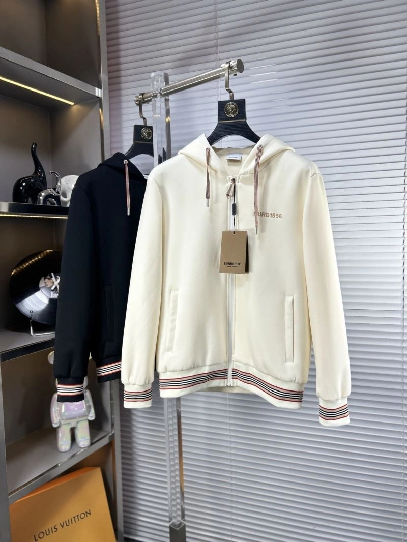 Legit Burberry Outwear