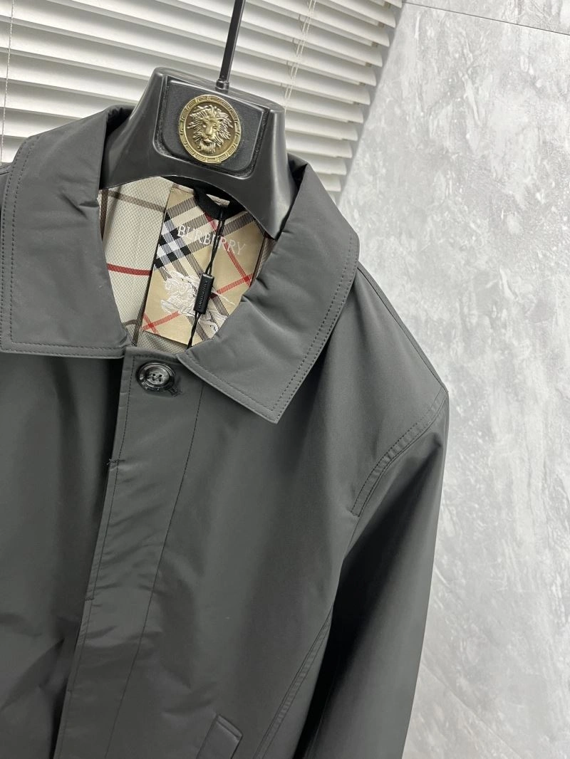 Legit Burberry Outwear