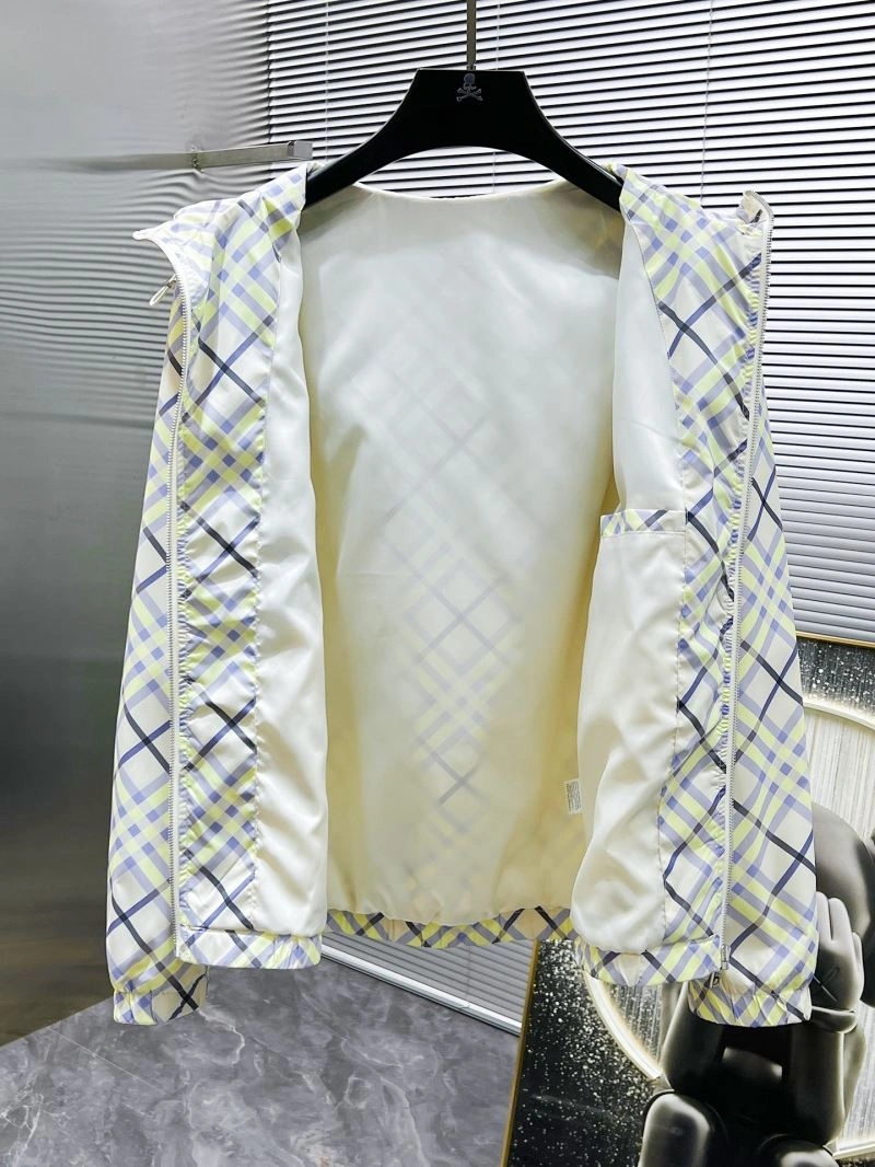 High accuracy Burberry Outwear