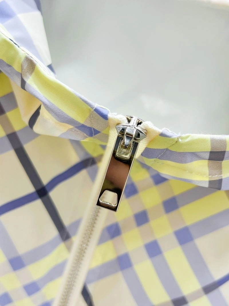 High accuracy Burberry Outwear