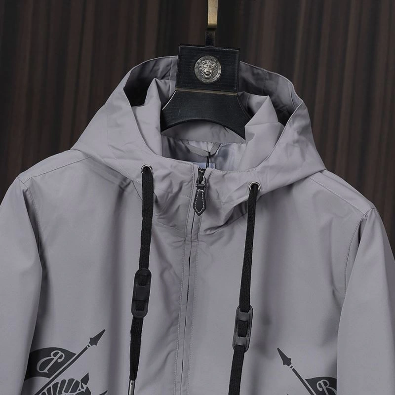Top match Burberry Outwear